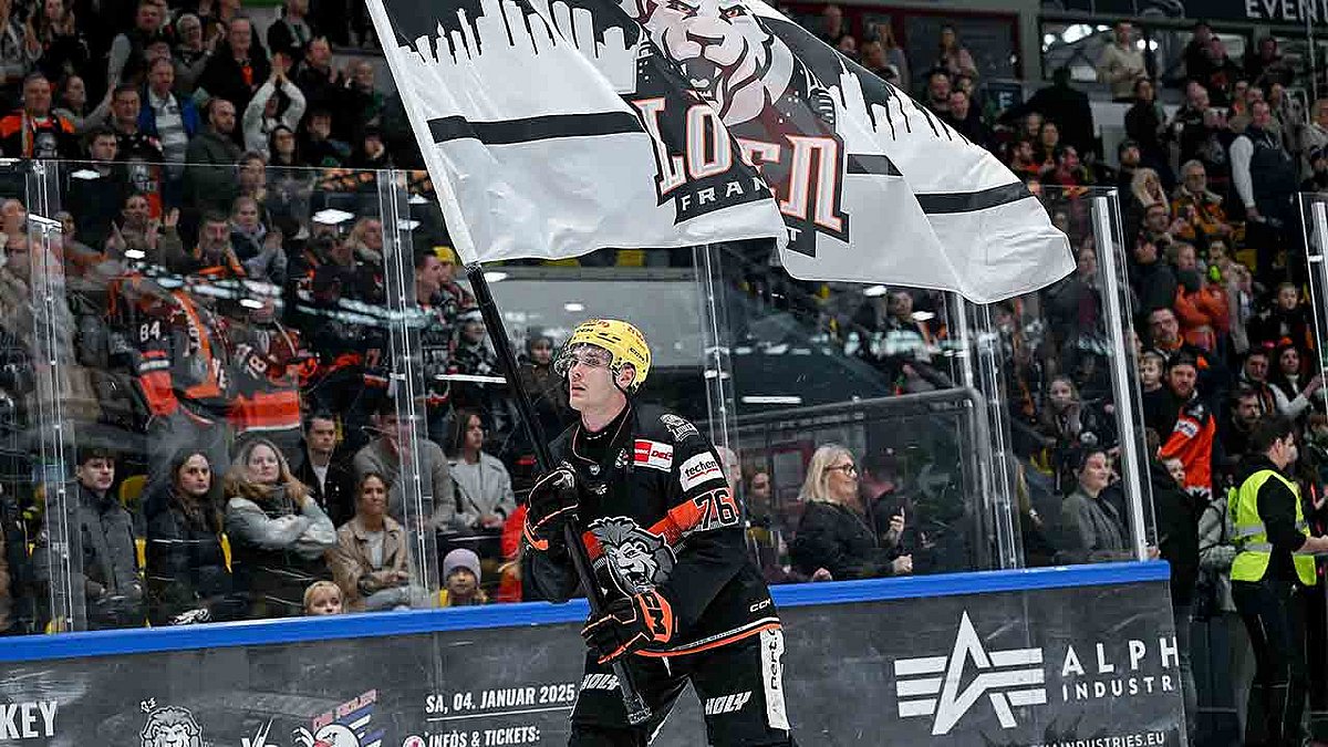 Start in die Play-Offs gegen die Straubing Tigers - Löwen Frankfurt