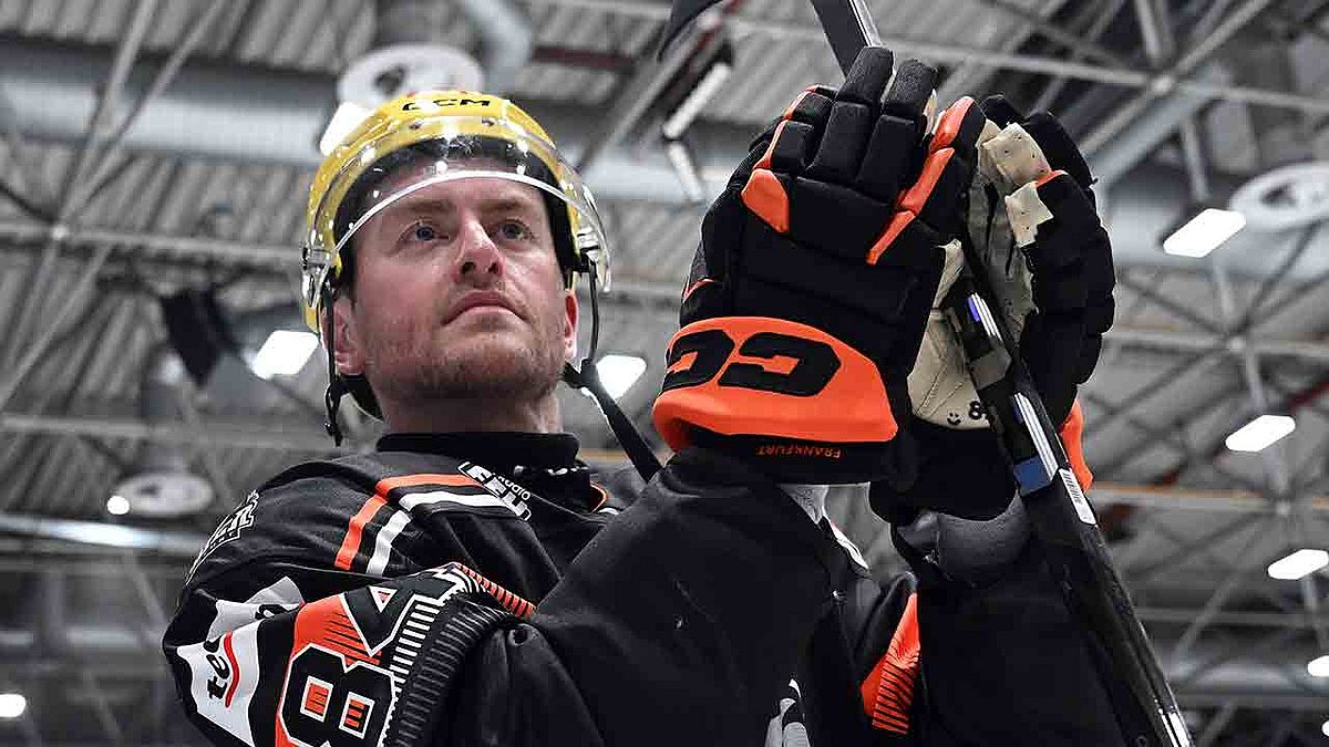 Nächste Vertragsverlängerung: Auch Chris Wilkie bleibt für weitere zwei ...